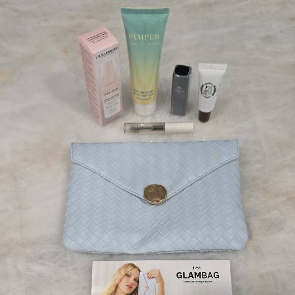 ipsy | Makeup | Ipsy Glambag Light Blue Woven Clutch With 5 Piece ...